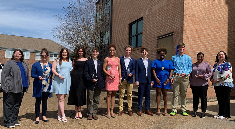 Eta Omega Chapter earns top honors at regional PTK awards gala - Copiah ...